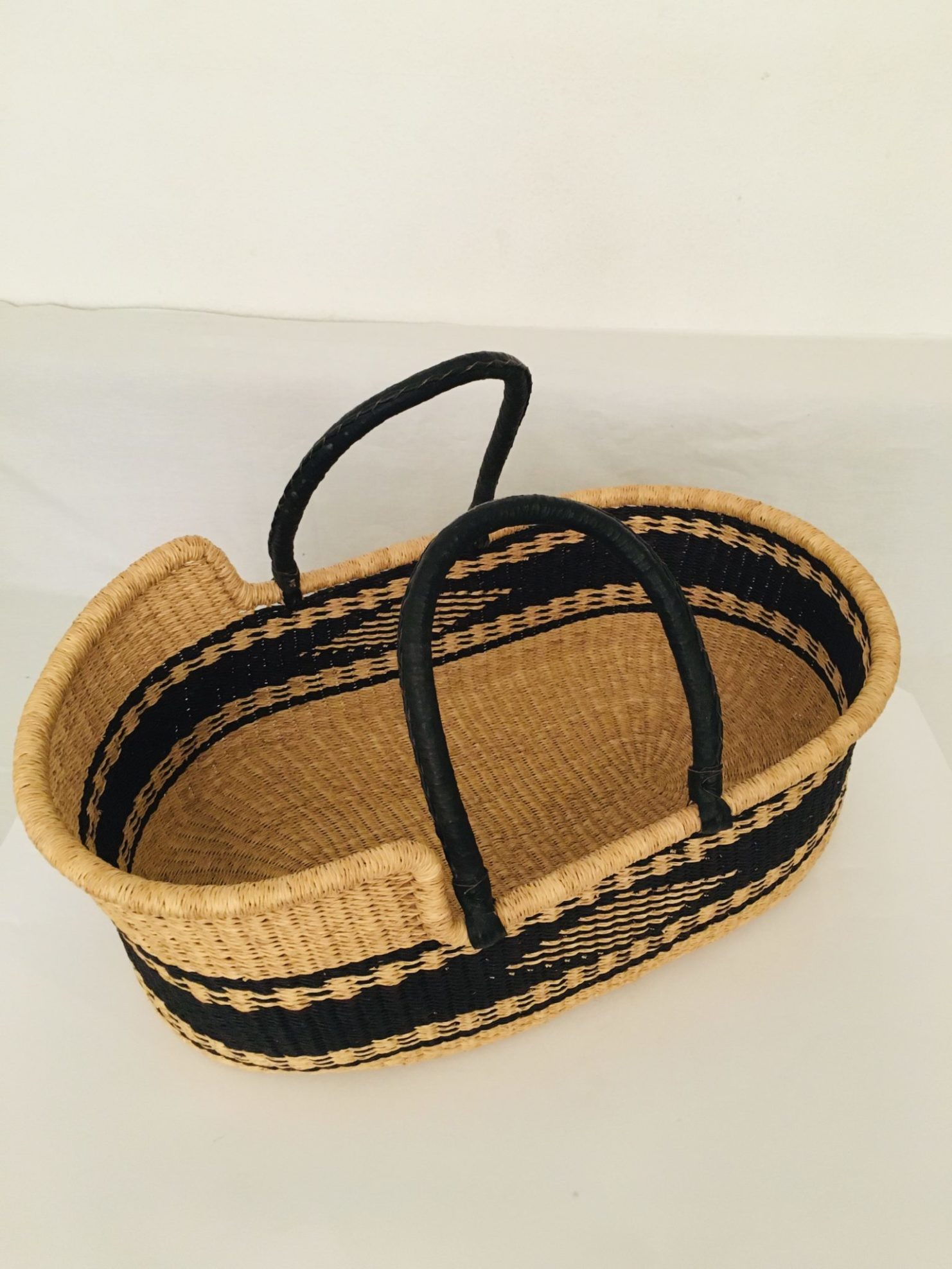 Afrikanische Accessoires und Textilien, in Handarbeit | MEDAASE Berlin